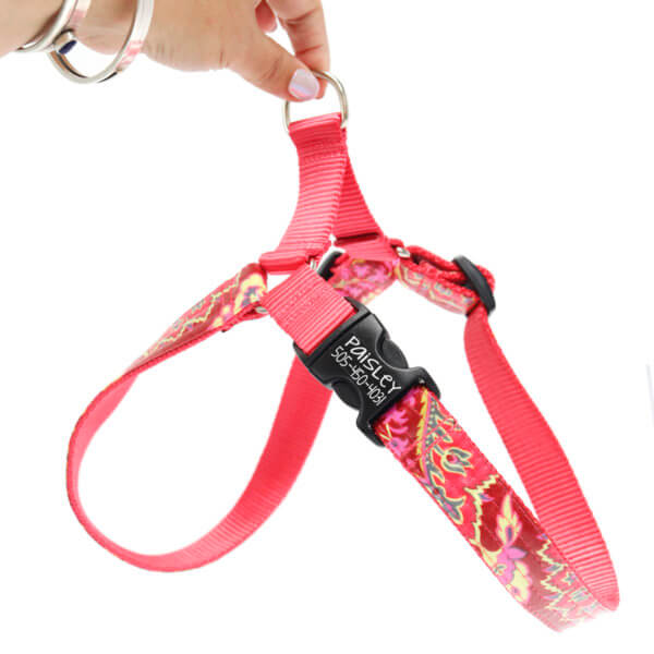 Personalized & Custom Dog Harnesses - Shop 100s of Styles