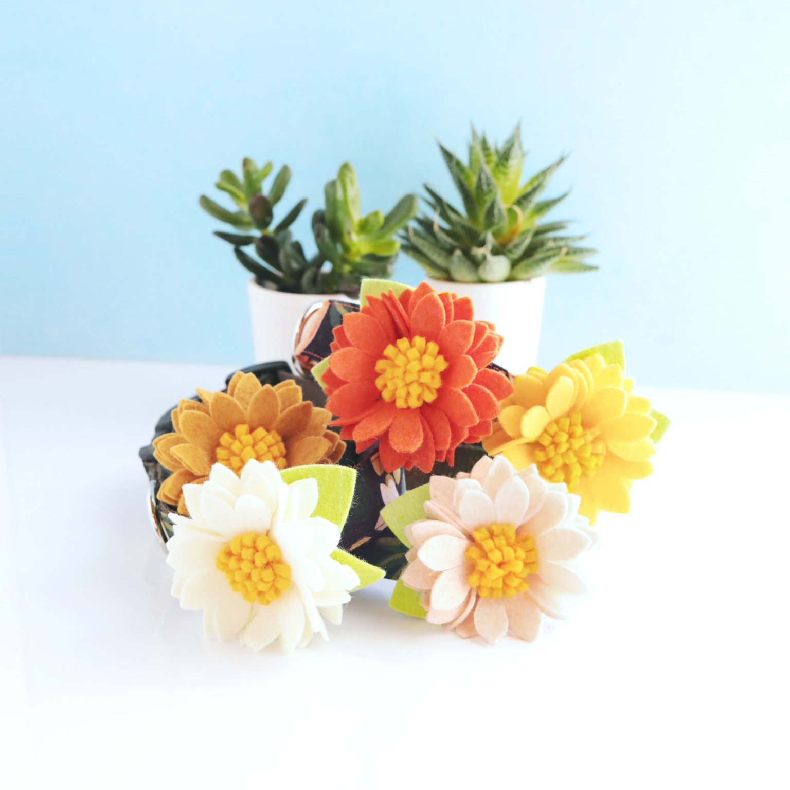 Dog Collar Flowers | Handmade by Mimi Green