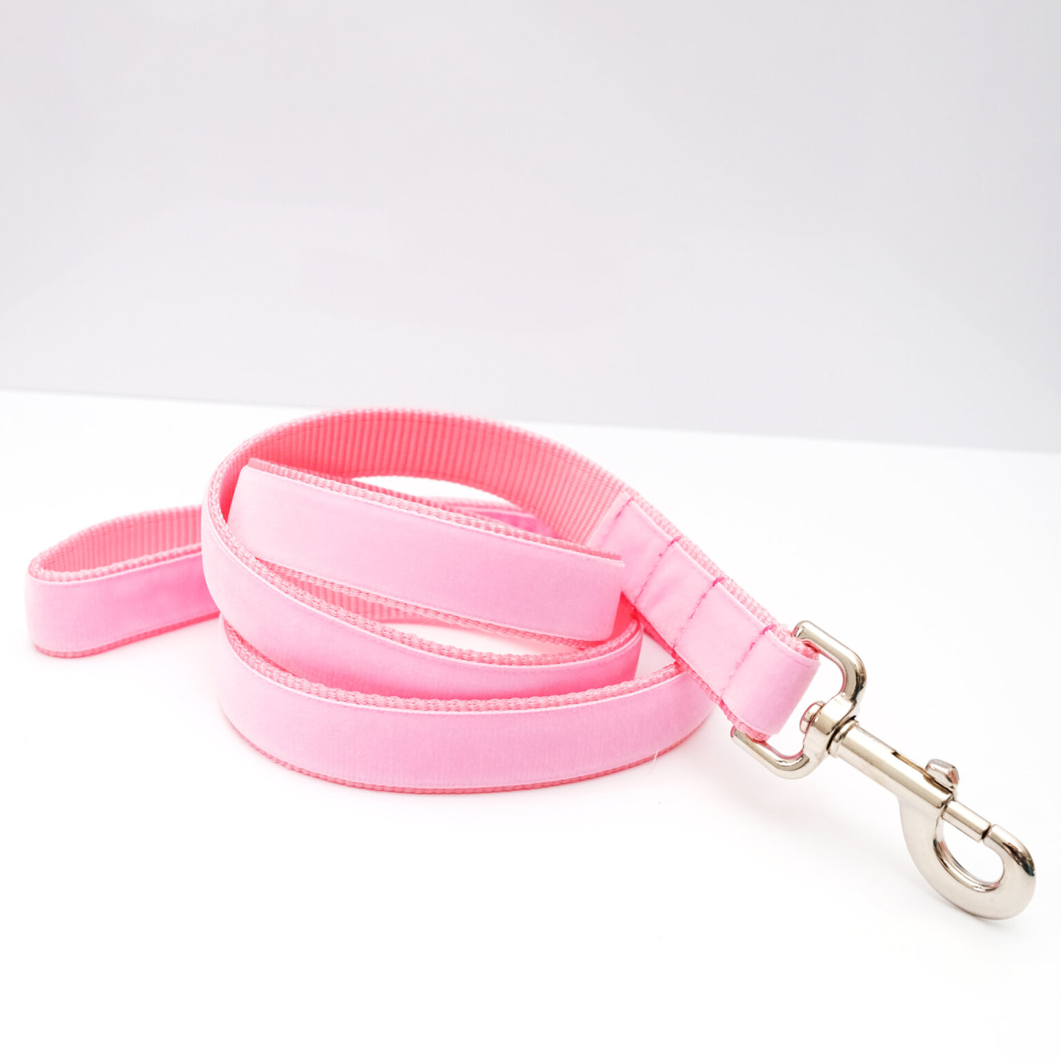 Designer Dog Leashes | Pattern, Material & Size Options